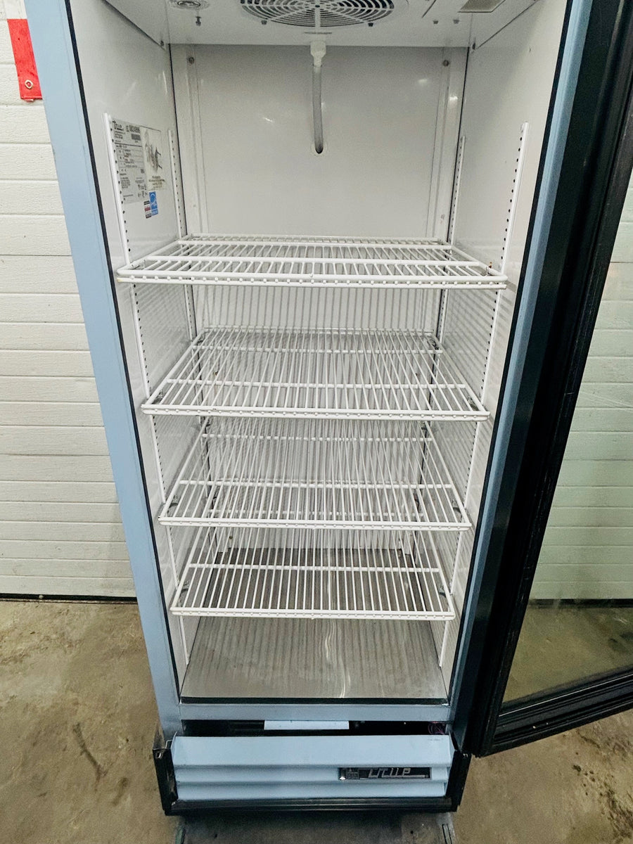 True GDM-12-LD Glass Door Merchandiser Refrigerator Refurbished – MS ...
