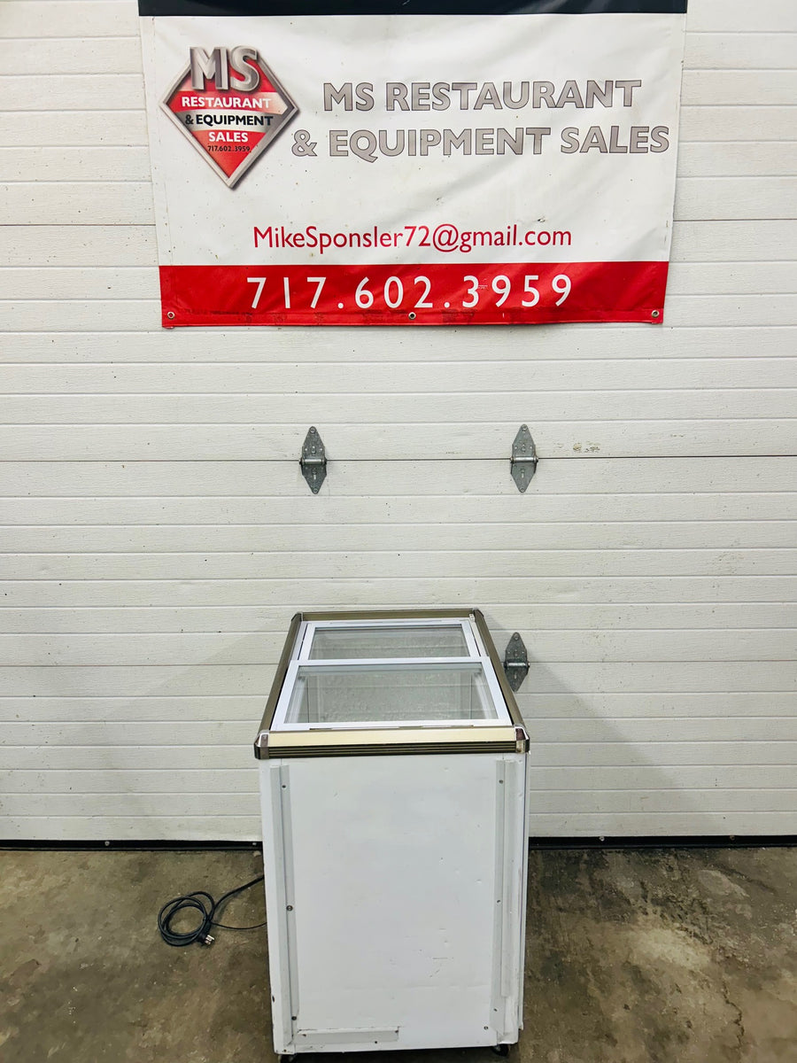 Freezer Fusion Chest Freezer Glass Top (24X19x30) Refurbished – MS ...