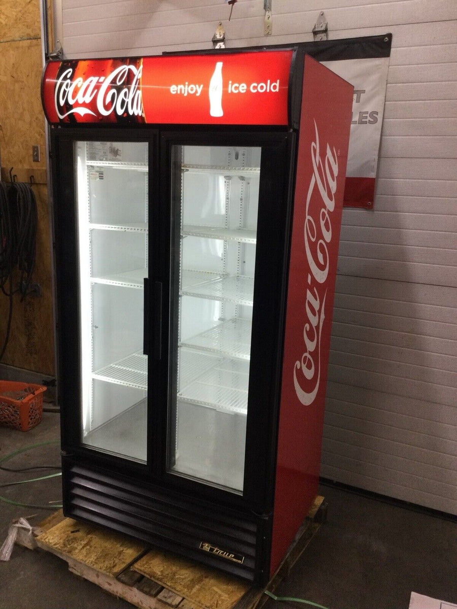 True GDM-35-39.5” Glass 2 Door Reach In Refrigerator Coca Cola Refurbi ...