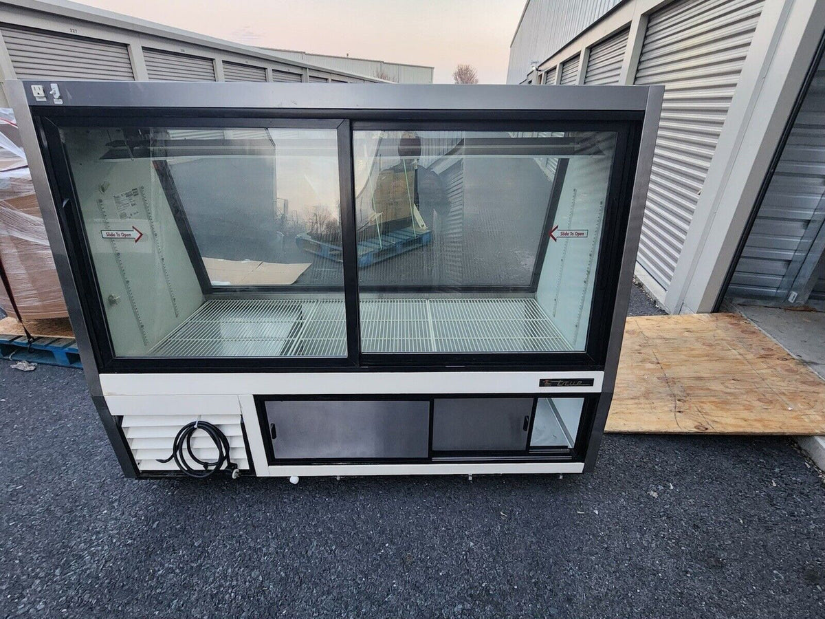 True TDBD-72-2, 72” Refrigerated Deli Display Case Double Duty Refurbi ...